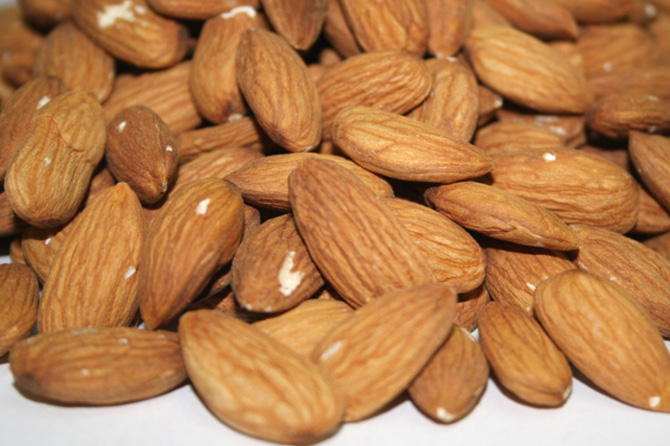 Durham-Ellis Pecan Company: Natural Whole Almonds - 1 lb Bag