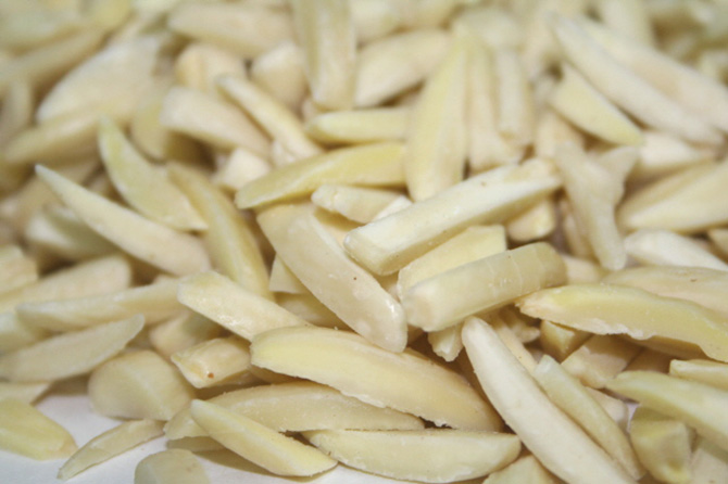 Durham-Ellis Pecan Company: Blanched Slivered Almonds - 1 lb Bag